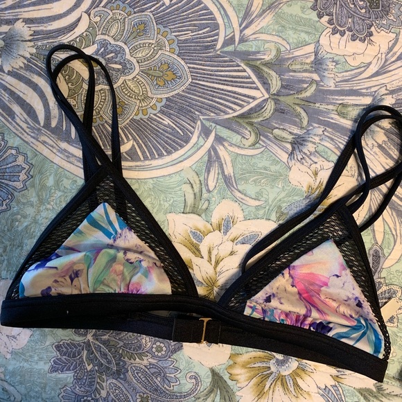 Victoria's Secret | Swim | Major Sale Victoria Secret Swim Top | Poshmark
